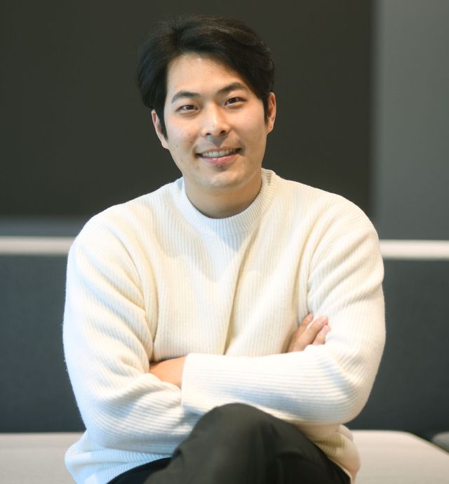 Beloved Comedic Actor Reportedly Dating And Engaged To Beautiful ...