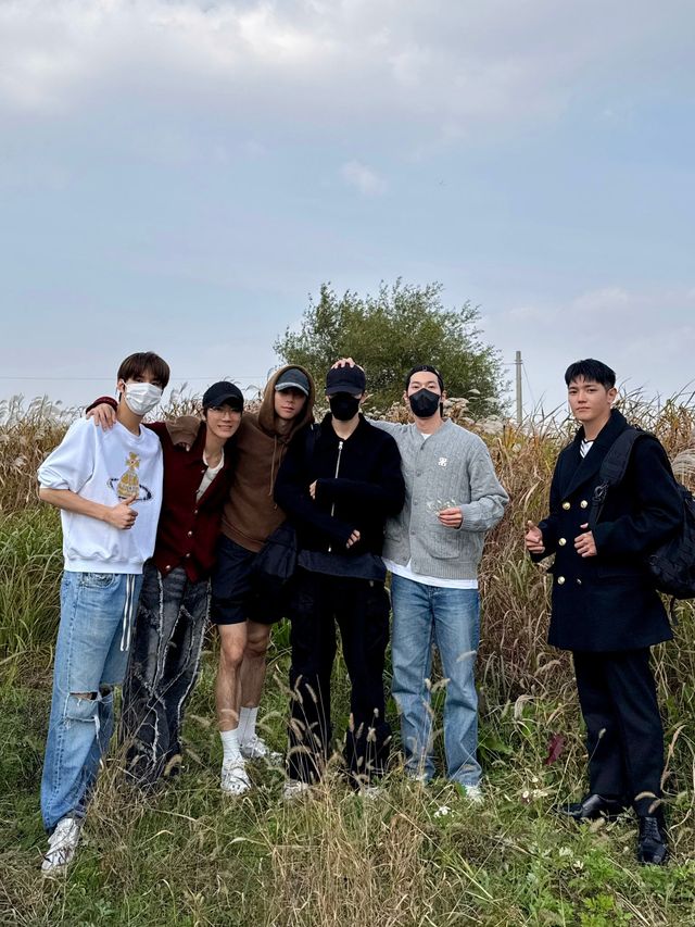 NCT Emotionally Sends Jaehyun Off To The Military - Koreaboo