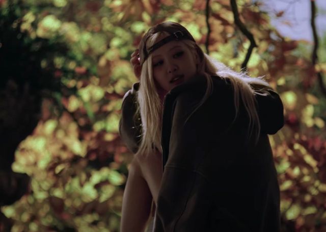 Fans Connect More Dots About The Identity Of BLACKPINK Rosé's ...