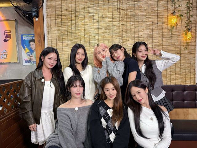 Only Five Fromis_9 Members Sign With New Management—What Will Happen To The Group Name? - Koreaboo