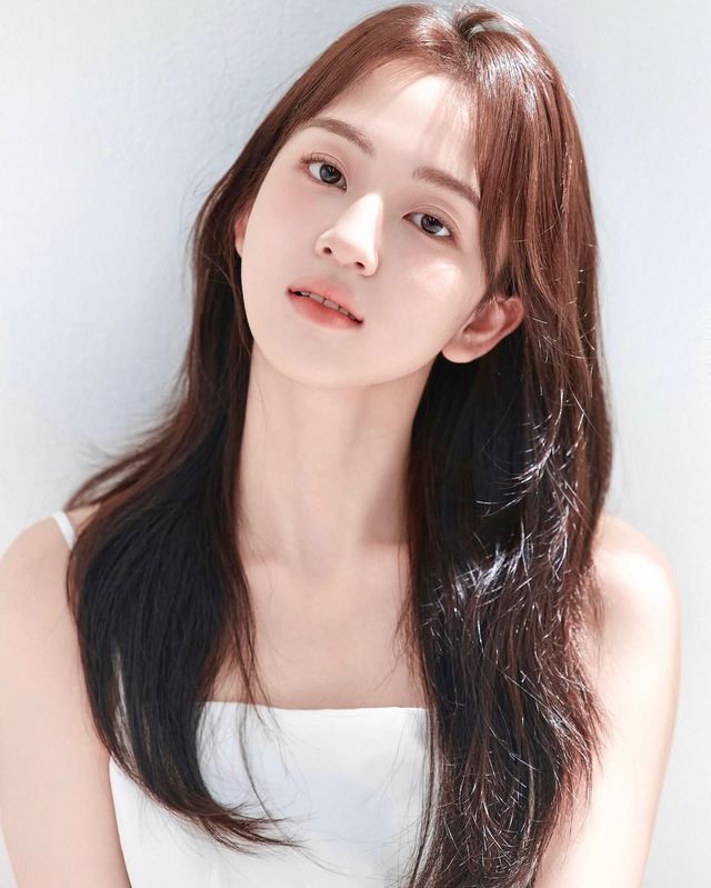 Where Is She Now? The Girl From GOT7's "Just Right" MV Is All Grown Up ...