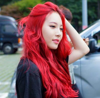 30+ K-Pop Idols Who Looked Red-Hot With Crimson Hair - Koreaboo
