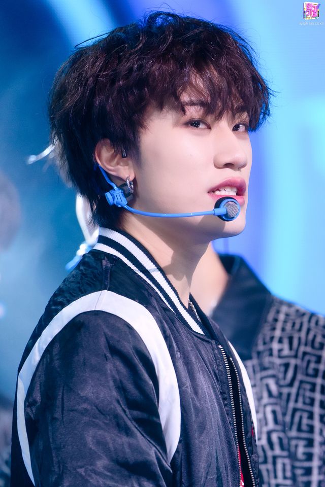 These 60 HD Photos Of TREASURE Performing "JIKJIN" Live Will Have Any ...