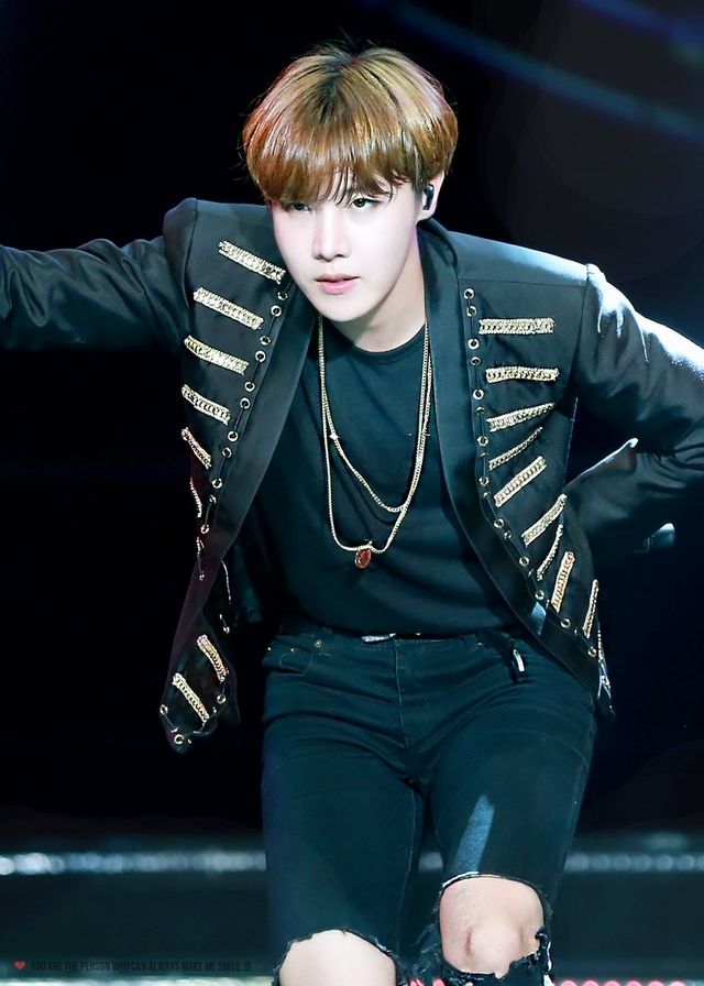 TOP 10 Sexiest Outfits Of BTS's J-Hope