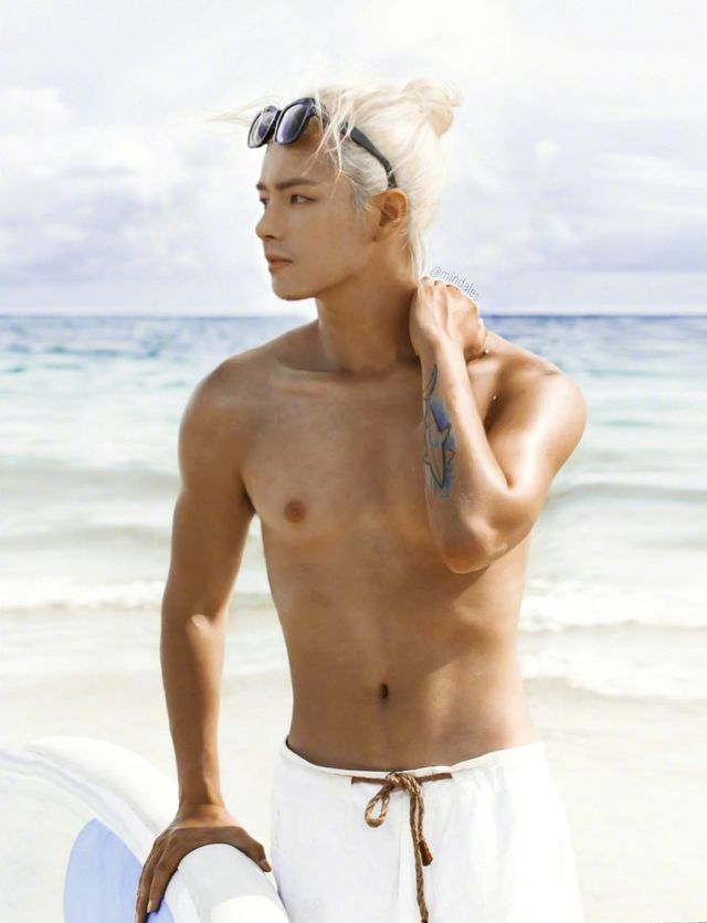 15+ BTS Shirtless Edits That Will Make You Crank The AC