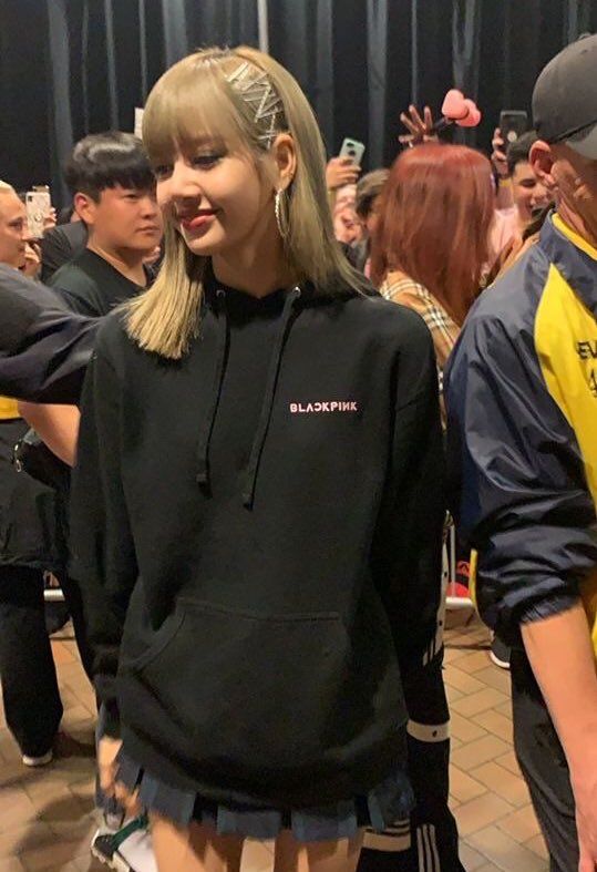 13 Unedited Moments Showing What BLACKPINK's Lisa Actually Looks Like ...