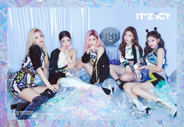 ITZY Are Ice Princesses Here To Cool The Summer Heat In New Teasers For ...