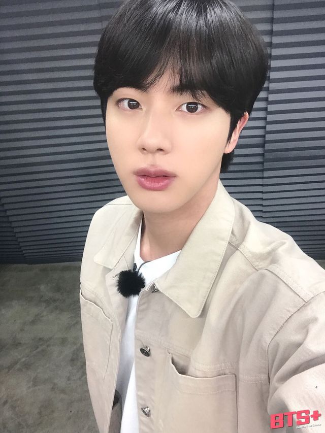 BTS's Jin Revealed His Favorite Hair Color Of All Time - Koreaboo