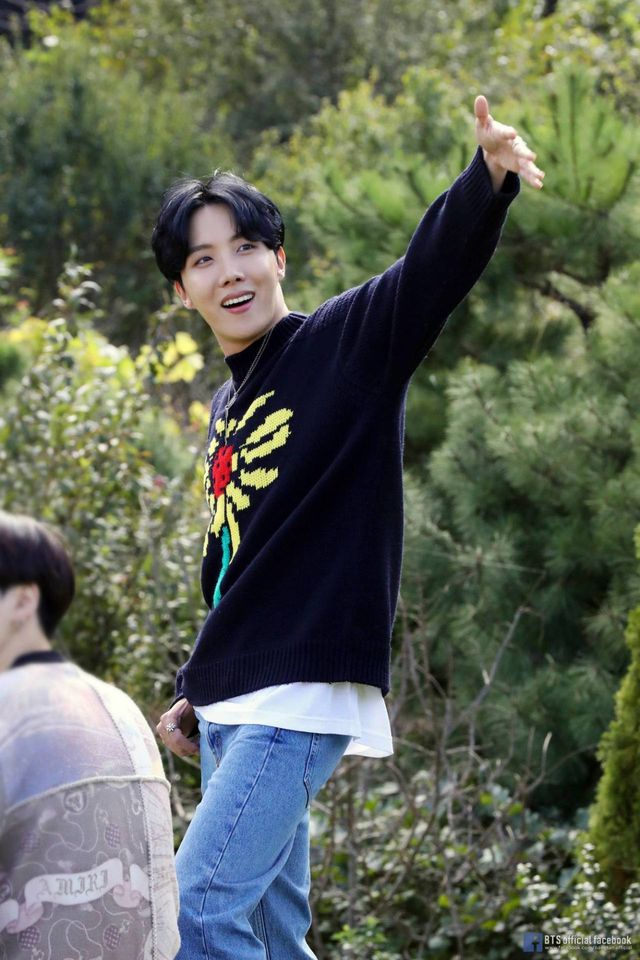 Here Are The Line Distributions Of All 7 Tracks On BTS's "BE" Album ...