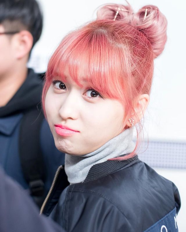 Here Are The Top 10 Hairstyles From TWICE's Momo That We Will Never Get ...