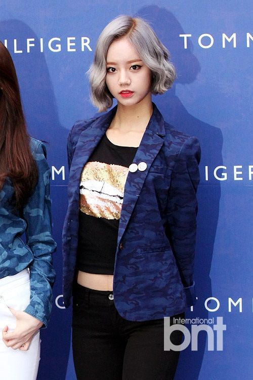 Here Are 10+ Idols Who Totally Rocked Silver Hair - Koreaboo