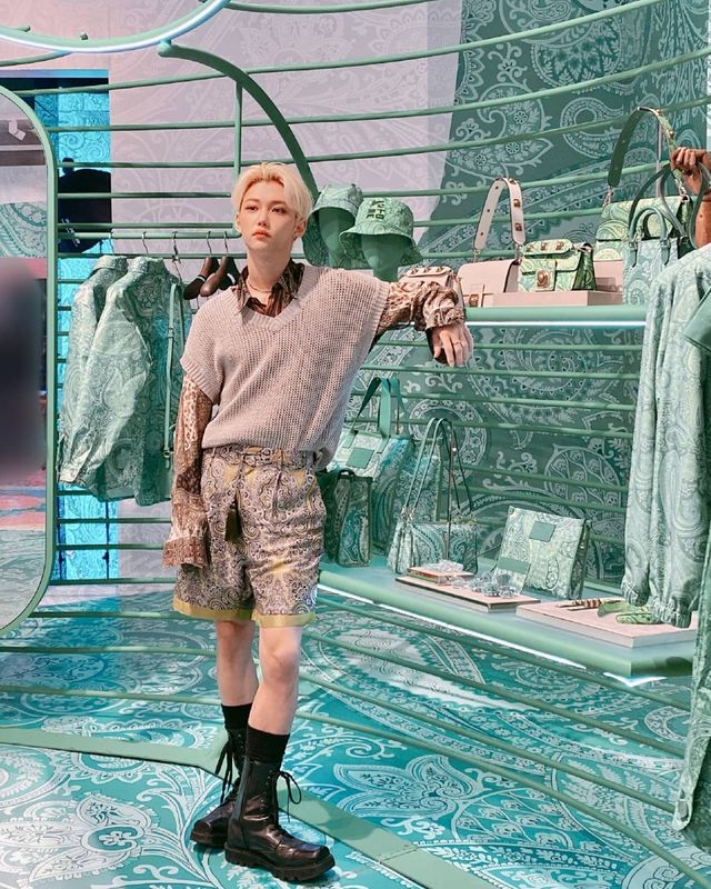 Stray Kids' Felix Looks Good In Every Color, These 15 Pictures Are ...