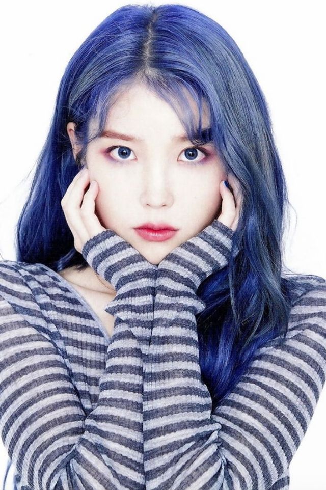 Online Communities Can't Get Enough of IU's Mystical New Hair Color ...