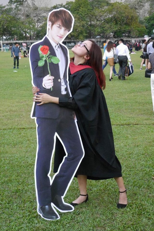 8 Times K-Pop Cut-Outs Were Used In Hilariously Creative Ways