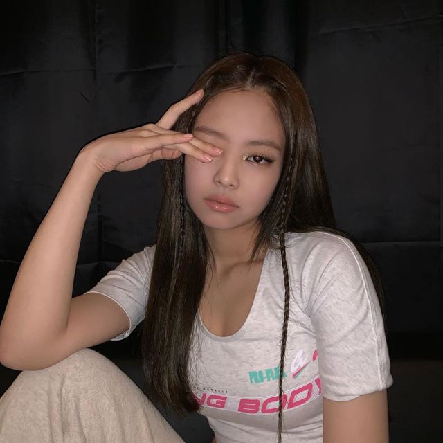 23 Of BLACKPINK Jennie's Prettiest And Most Alluring Makeup Looks ...