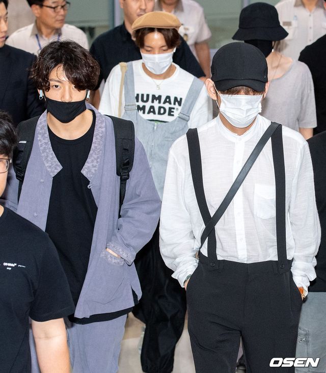 BTS's Jimin Spotted With His Neck Bandaged While Returning From Recent ...