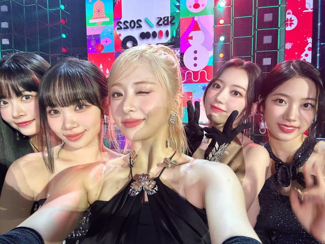 Stray Kids Gain Attention For Their Reaction To Hearing LE SSERAFIM ...