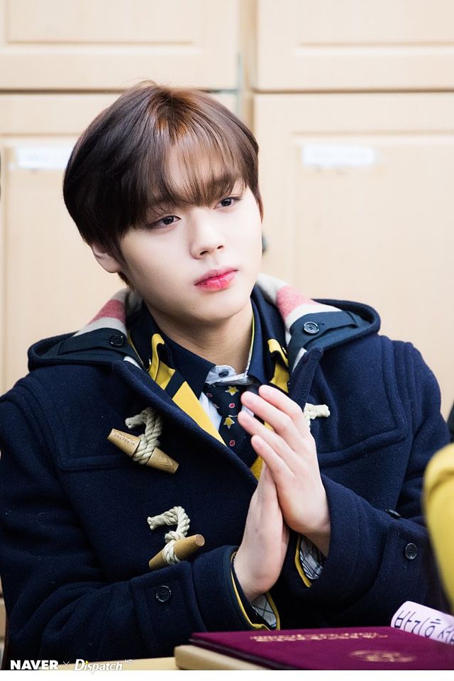 Wanna One Park Jihoon Graduated, Here Are HD Photos of His Graduation