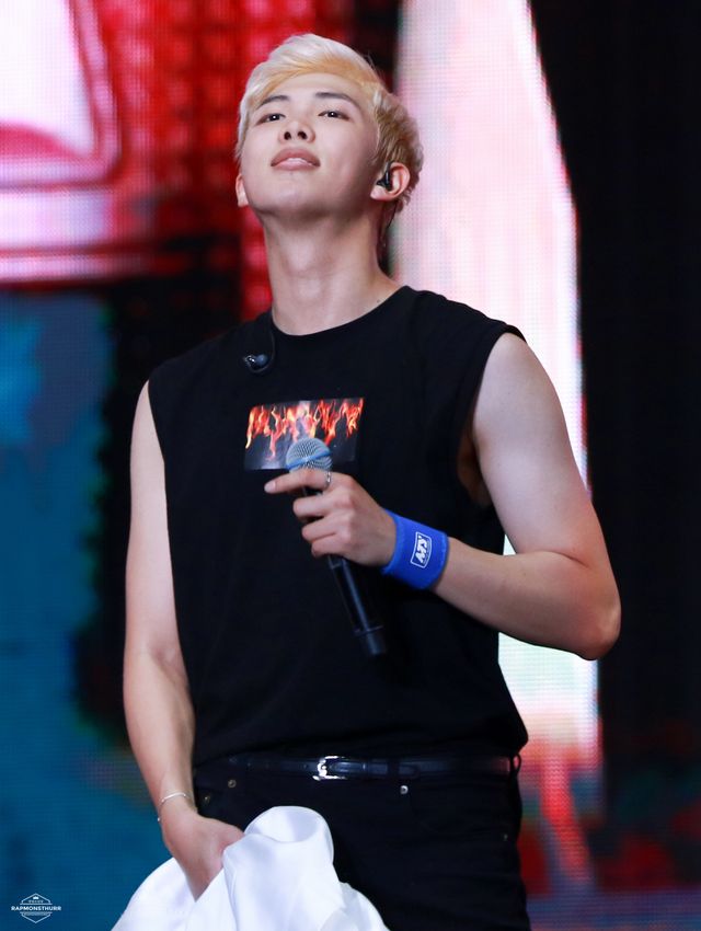 20 Sexy Photos Of Sleeveless RM — Because You Deserve It