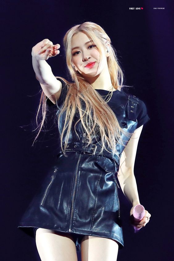 10+ Times BLACKPINK's Rosé Had Fans Marveling At Her God-Tier Visuals ...