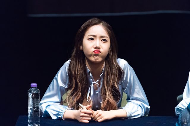 13 Little Things That Idols Always Do That Make Every Fan's Life Harder ...