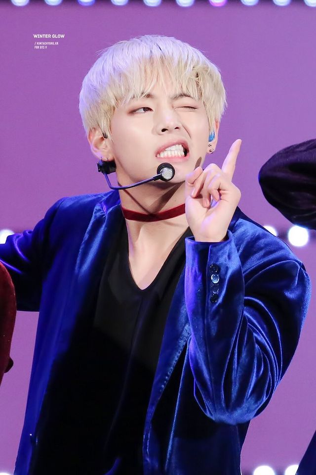10+ Pictures of BTS V’s Stage Faces You Need To See Right Now - Koreaboo