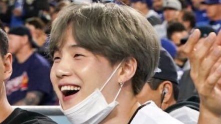 10 Photos And GIFs Of BTS Suga's Precious Gummy Smile To Brighten Your ...