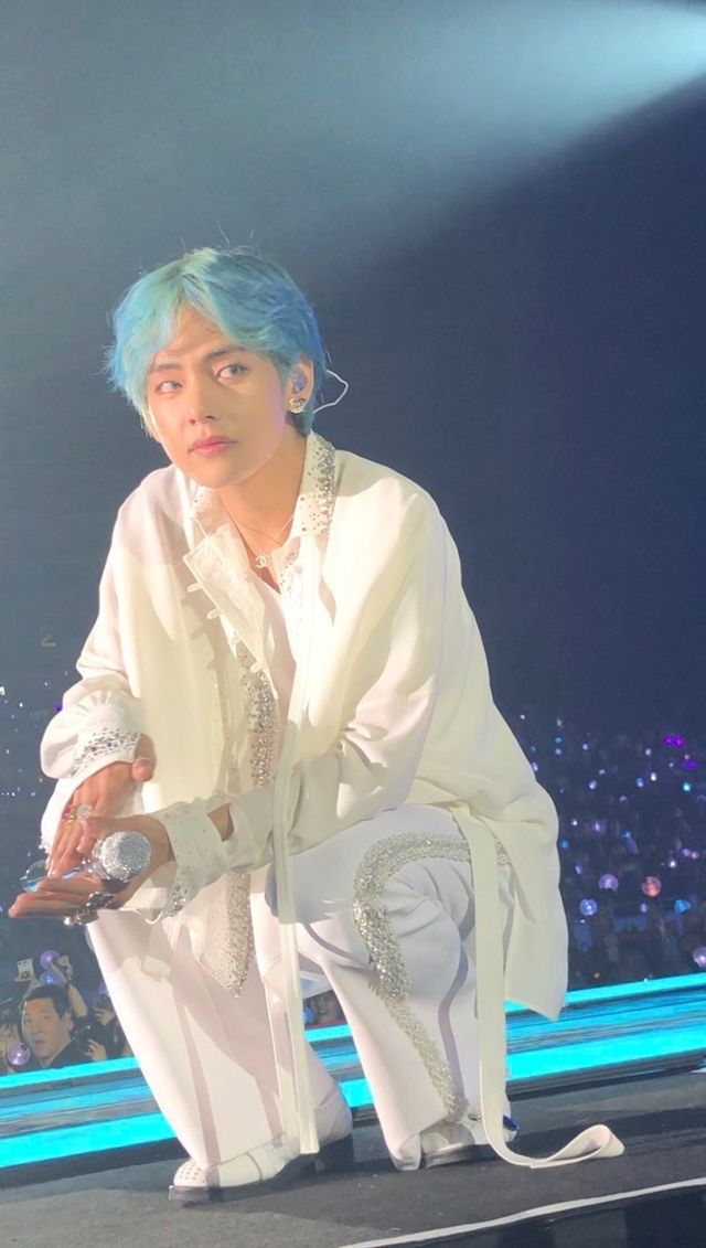 10 Fan-Taken Photos Of BTS's V That Prove He's Even More Gorgeous In ...