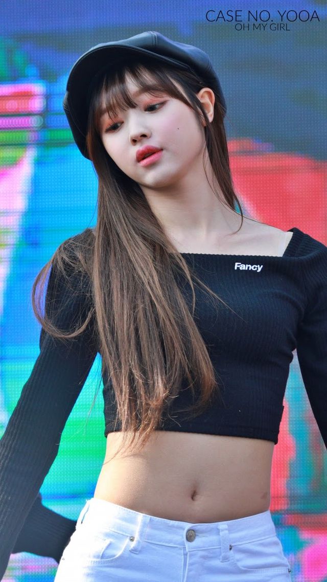 10+ Times Oh My Girl's YooA Showed Off Her Tiny Ant-Waist In Stunning ...