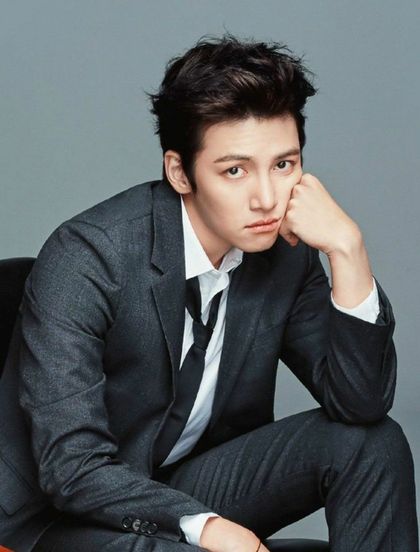 Fans Voted For The Top 20 Most Handsome Korean Actors Of All Time ...