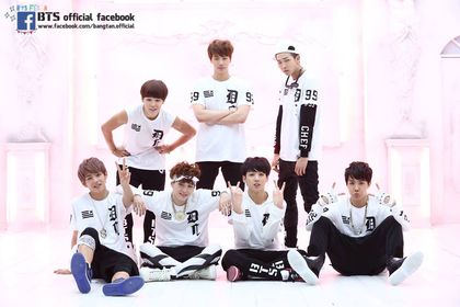 This Compilation of BTS Group Photos From Debut Until Now Will Make You ...