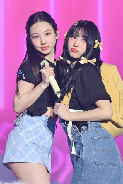 TWICE's Nayeon And Momo Tease Never-Before-Seen Dance Challenge Of Famous K-Pop Song - Koreaboo
