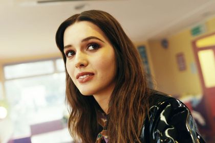 "Who Is She?" BTS's V Has Stunning Visual Chemistry With His Upcoming ...