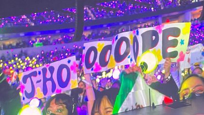 10 Of The Funniest Signs From BTS's "PERMISSION TO DANCE ON STAGE ...