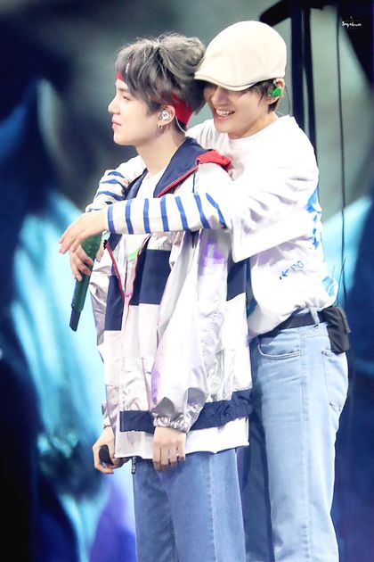BTS's Suga Was Extremely Touched After His "Older Brother" V Took Care ...
