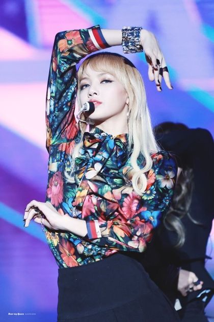 21 Times Lisa's Duality Made Us Feel Really Soft And Then Attacked AF ...