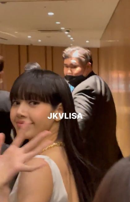 13 Unedited Moments Showing What BLACKPINK's Lisa Actually Looks Like ...