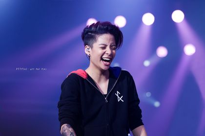 f(x)'s Amber Just Dished On Her Trainee Days With Krystal And EXO's ...