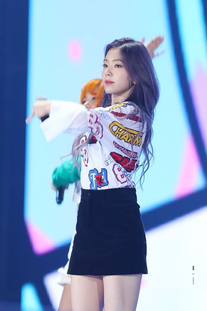 6 Of Red Velvet Irene’s Most Unforgettable Hairstyles Since Debut