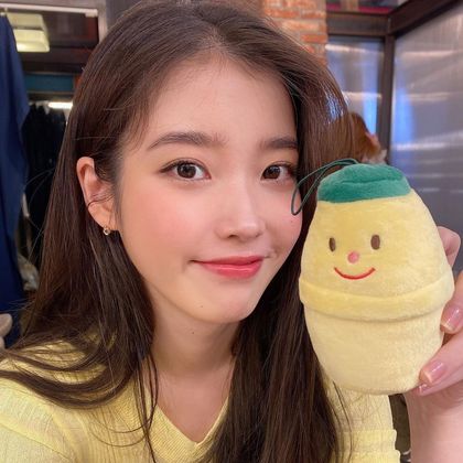 These Are IU’s Favorite Scents If You’ve Ever Wondered What She Smells ...