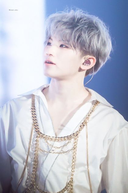 When SEVENTEEN's Woozi Gets Scared, He Turns Himself Into A Hermit Crab ...