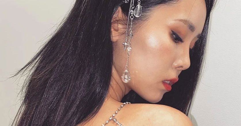 Here's How This Glamorous K-Rapper Gets Ready For Her Performances ...