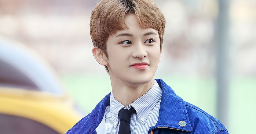 NCT Mark's 5 Adorable Habits That Will Make You Fall In Love With Him ...