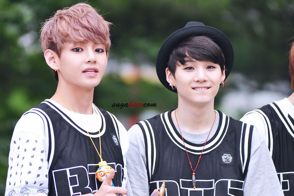 30+ Rarely Seen Photos From BTS's First-Ever Fan Events - Koreaboo