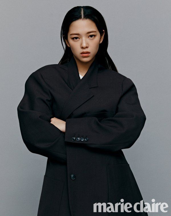 TWICE's Jeongyeon Opens About On How All 9 Members Feel On In Living In ...