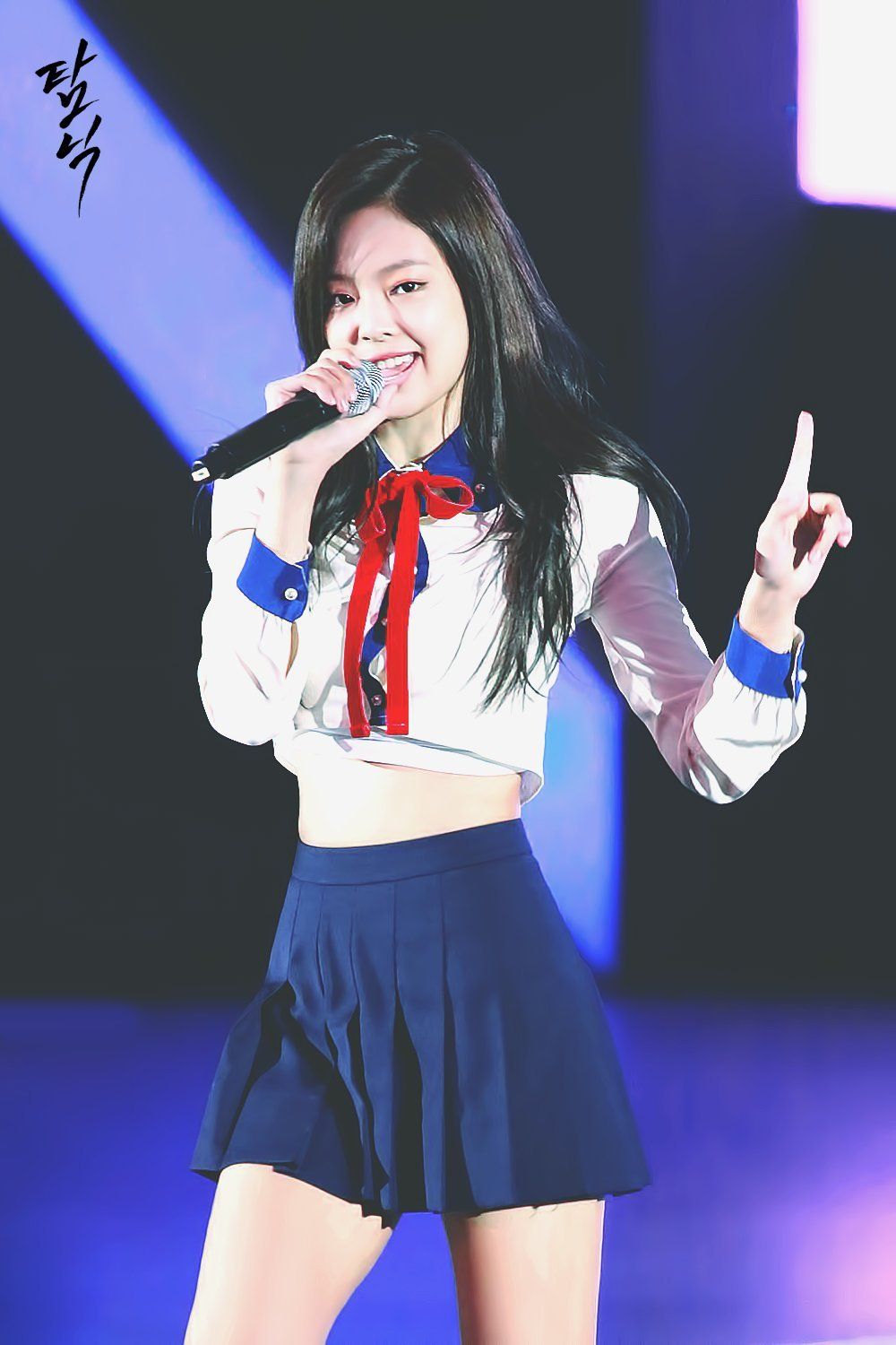 TOP 10 Sexiest Outfits Of BLACKPINK Jennie - Koreaboo