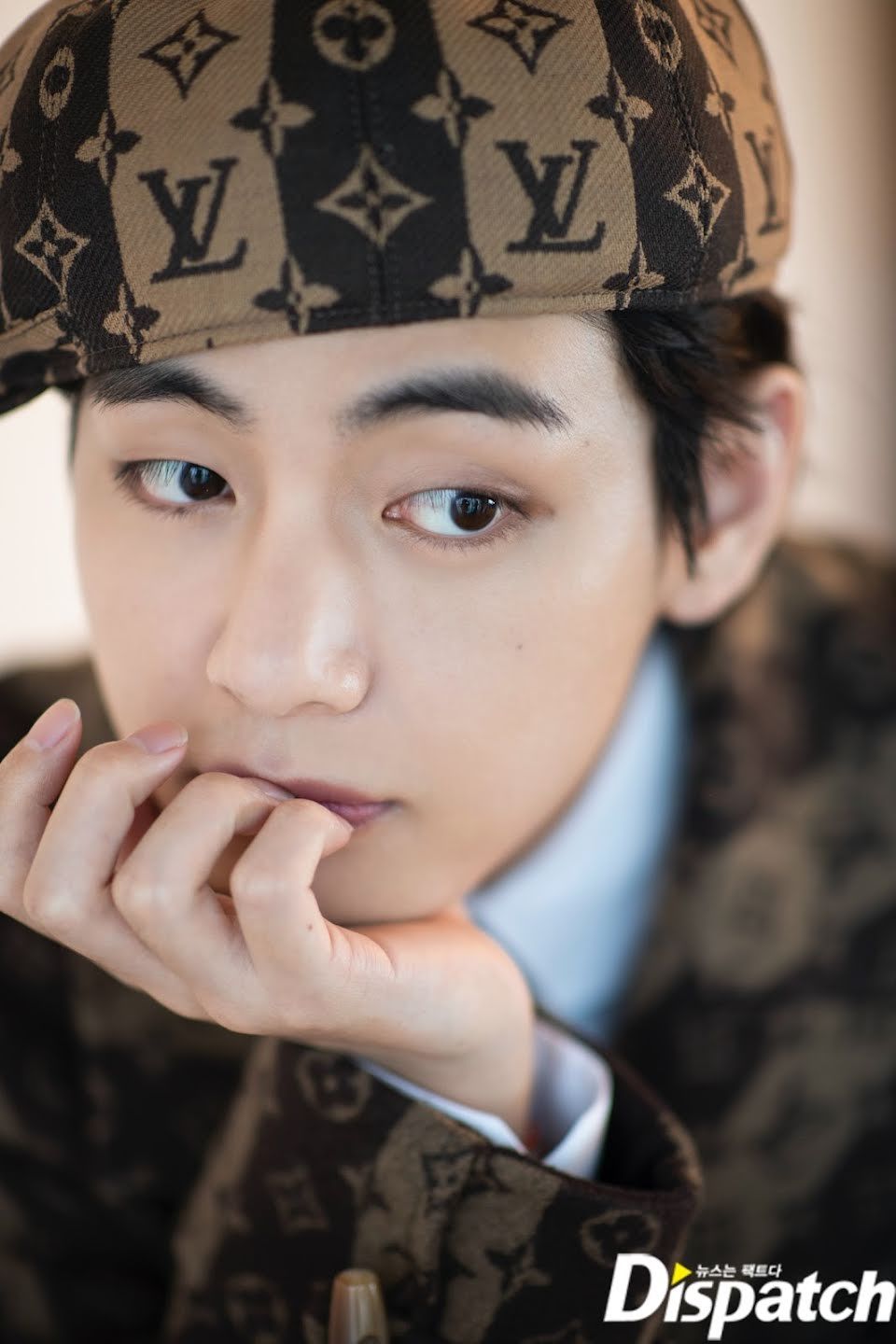 7 Things BTS V's Facial Features Say About His Personality - Koreaboo