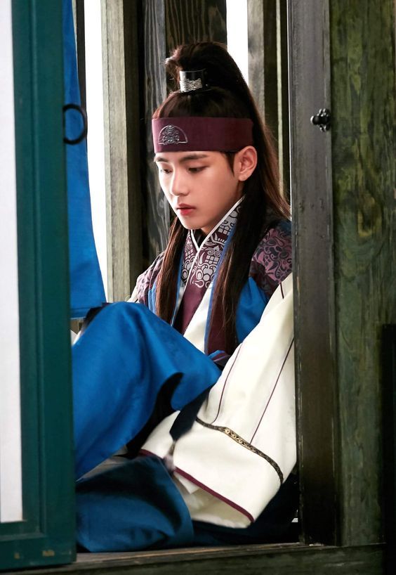 BTS's Suga Once Revealed How The Members Supported V When He Was In The K-Drama "Hwarang" - Koreaboo