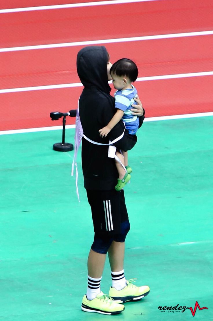 10 Moments Of BTS With Children That Will Put A Smile On Your Face ...