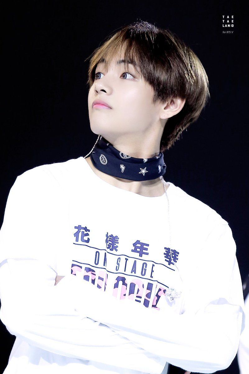 Proof That BTS V Looks Good In Any Hair Color - Koreaboo